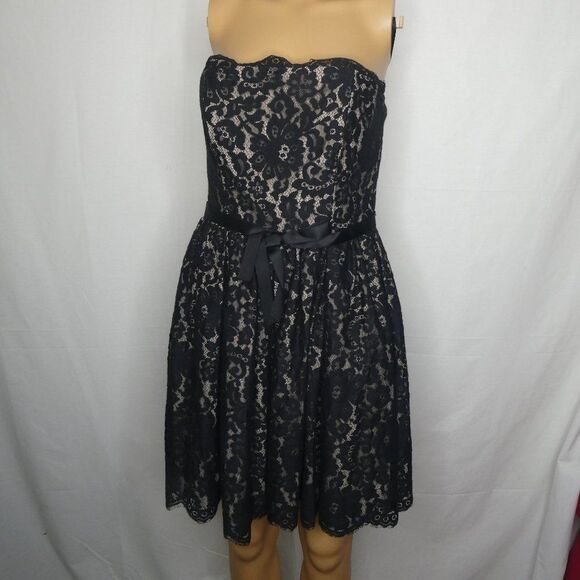 Robert Rodriguez | Dresses | Robert Rodriguez Lacestrapless Floral Mini ...
